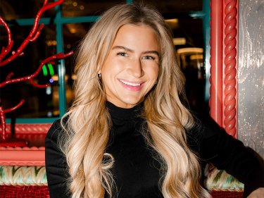 Industry Insider: Hillary McAfee, Owner & Host, MaxBet Podcast